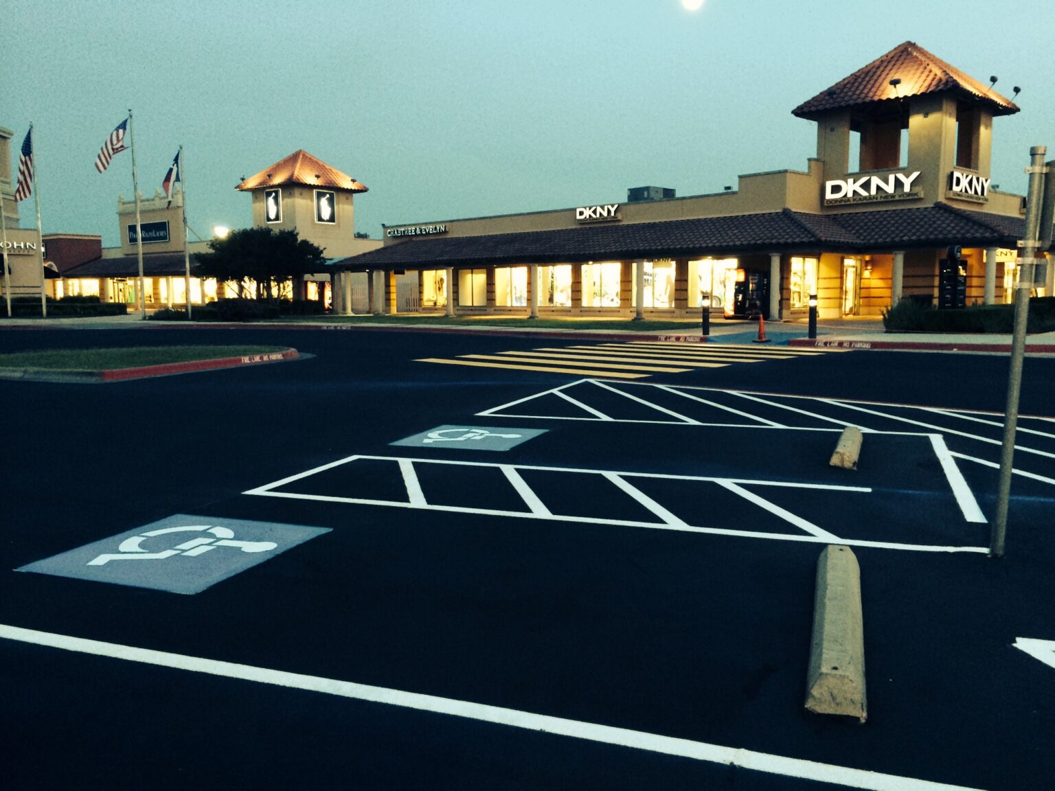 San Marcos Premium Outlets | Alpha Paving | Austin, Texas