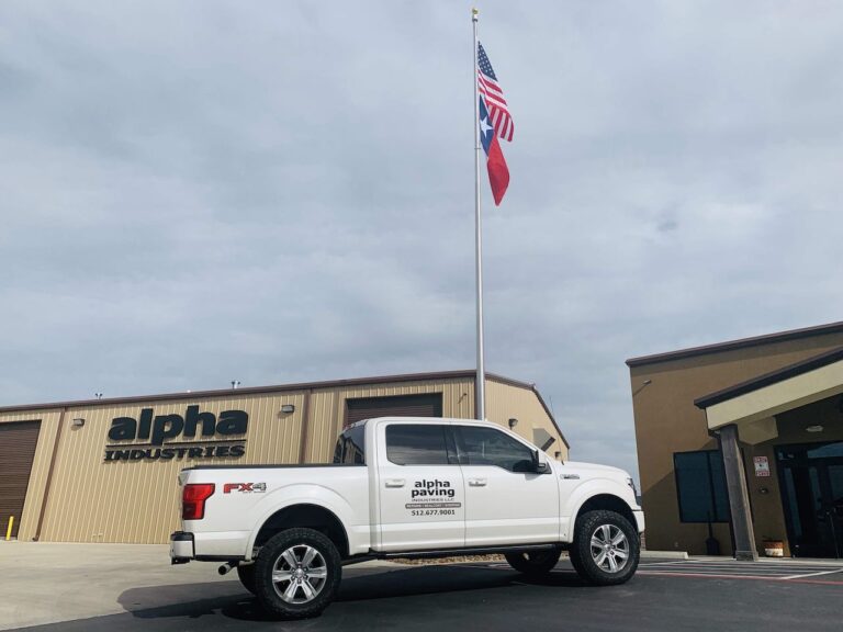 Alpha paving | Austin Hotels & Restaurants | Asphalt Paving